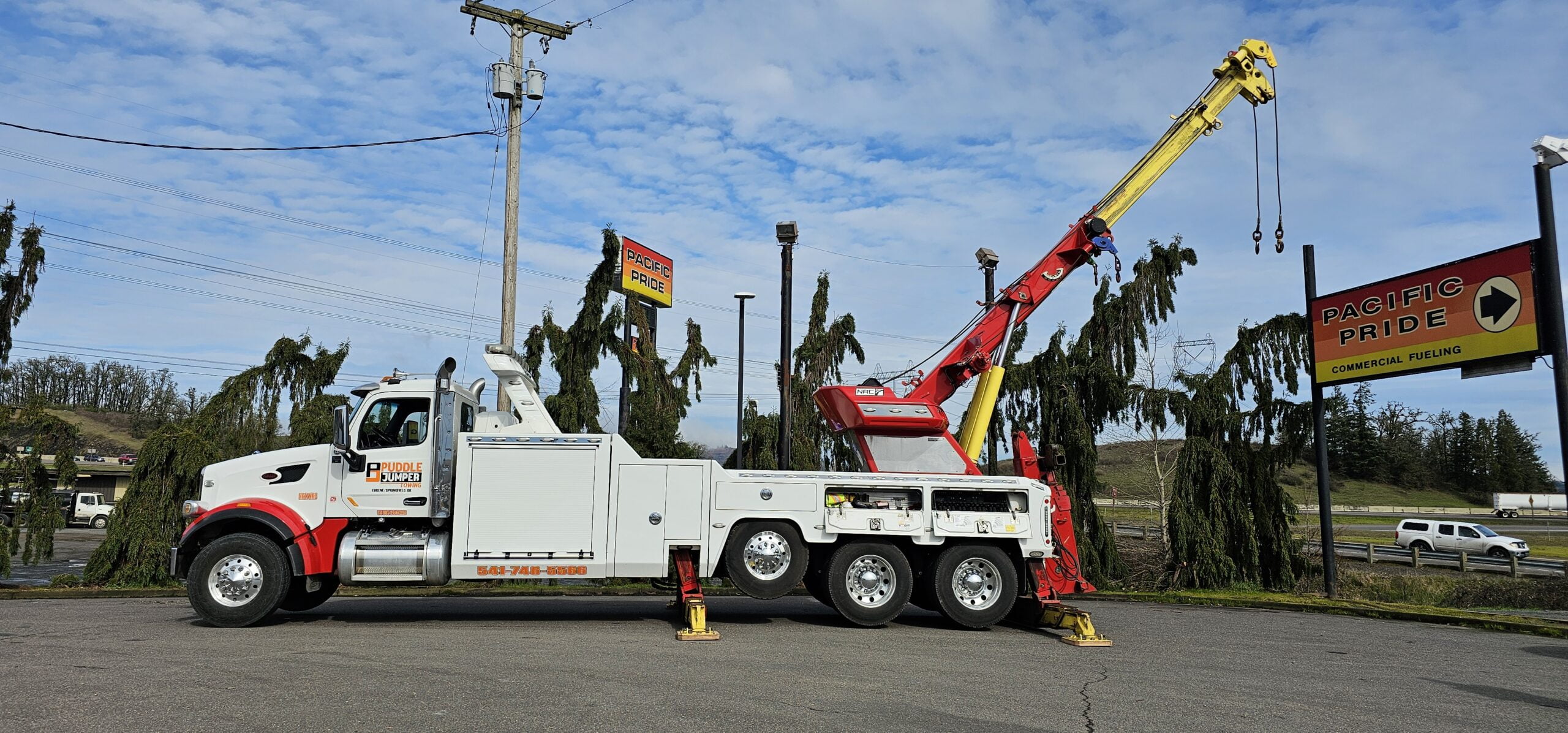 24/7 Heavy Duty Towing Highways | Eugene OR | Puddle Jumper